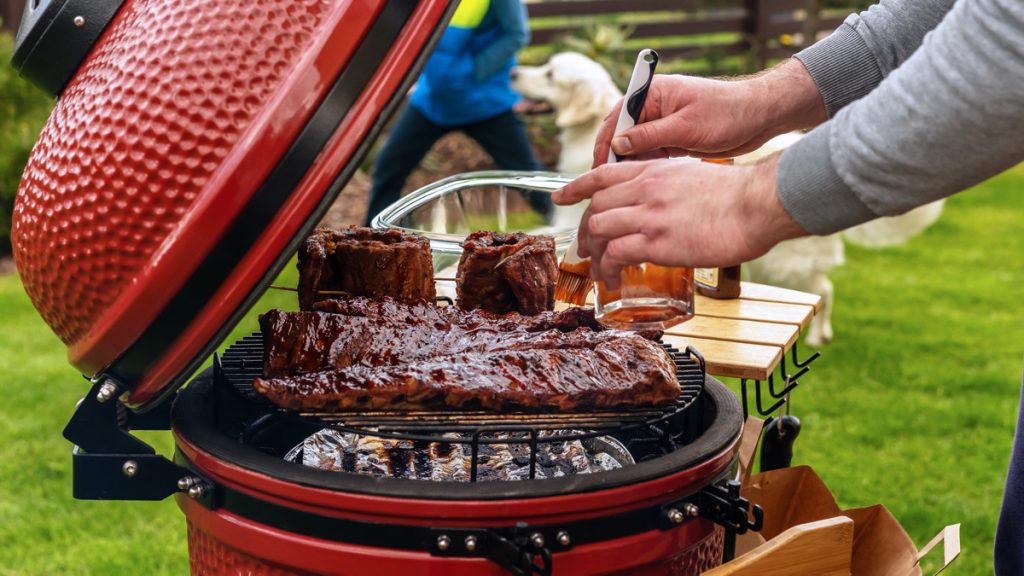 Benefits of BBQ Smokers - BBQGrills Learning Center